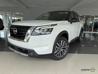Nissan Pathfinder 3.5L SL PREMIUM PKG 2025 para Compra/Venta ...